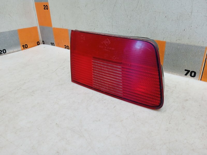 Б/У Фонарь крышки багажника внутренний, универсал, до 2000 года, БМВ 5 Е39 Фонарь задний левый BMW 5-Series 1995-2003 E39 3...