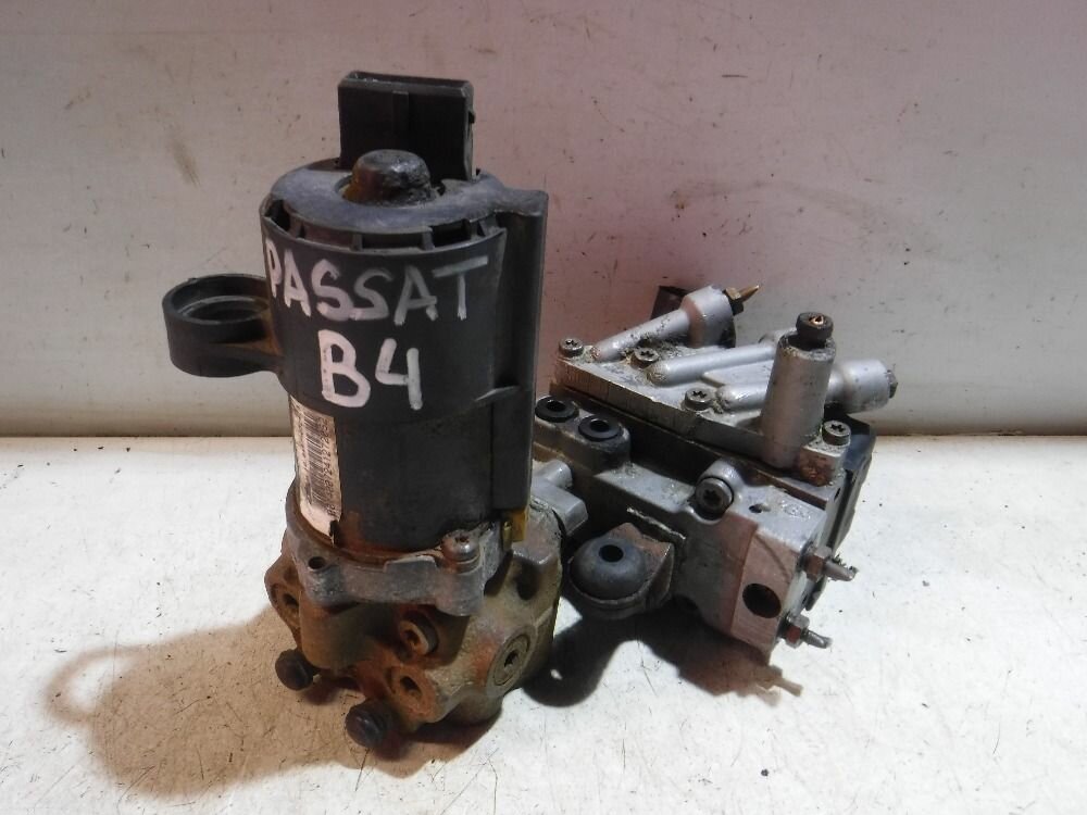 Блок abs (насос) VW Passat B4 1H1698117F
