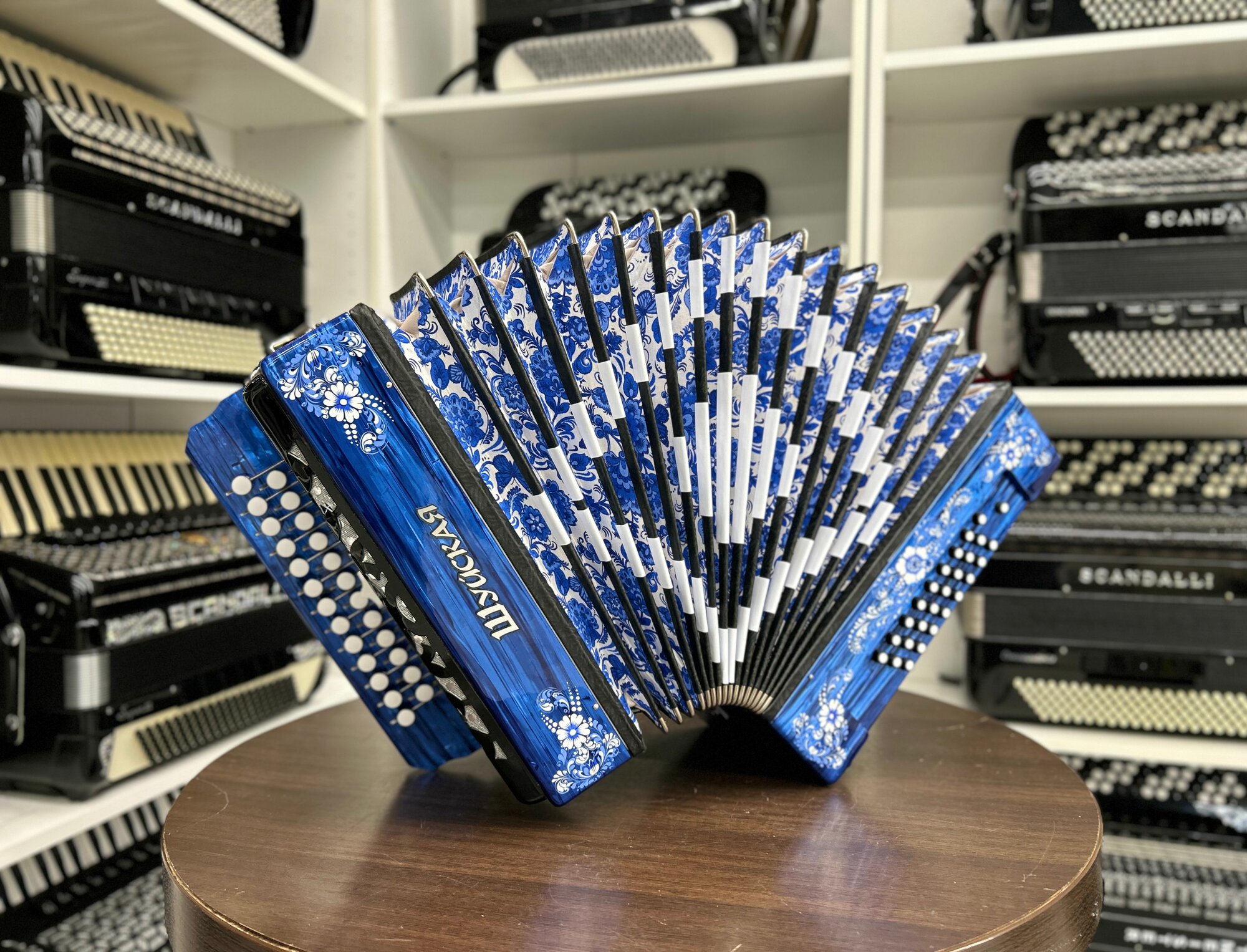 Гармонь "Шуйская" с регистром S32 XL