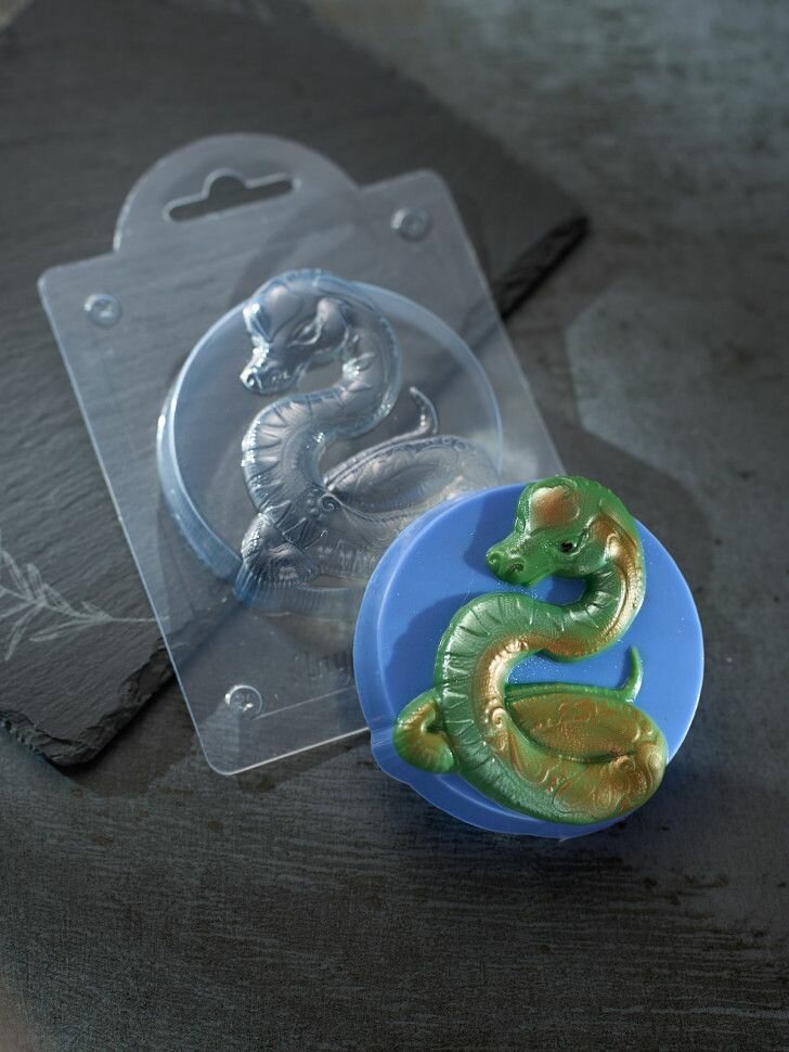Экзотическая змейка форма пластиковая для мыла и шоколада