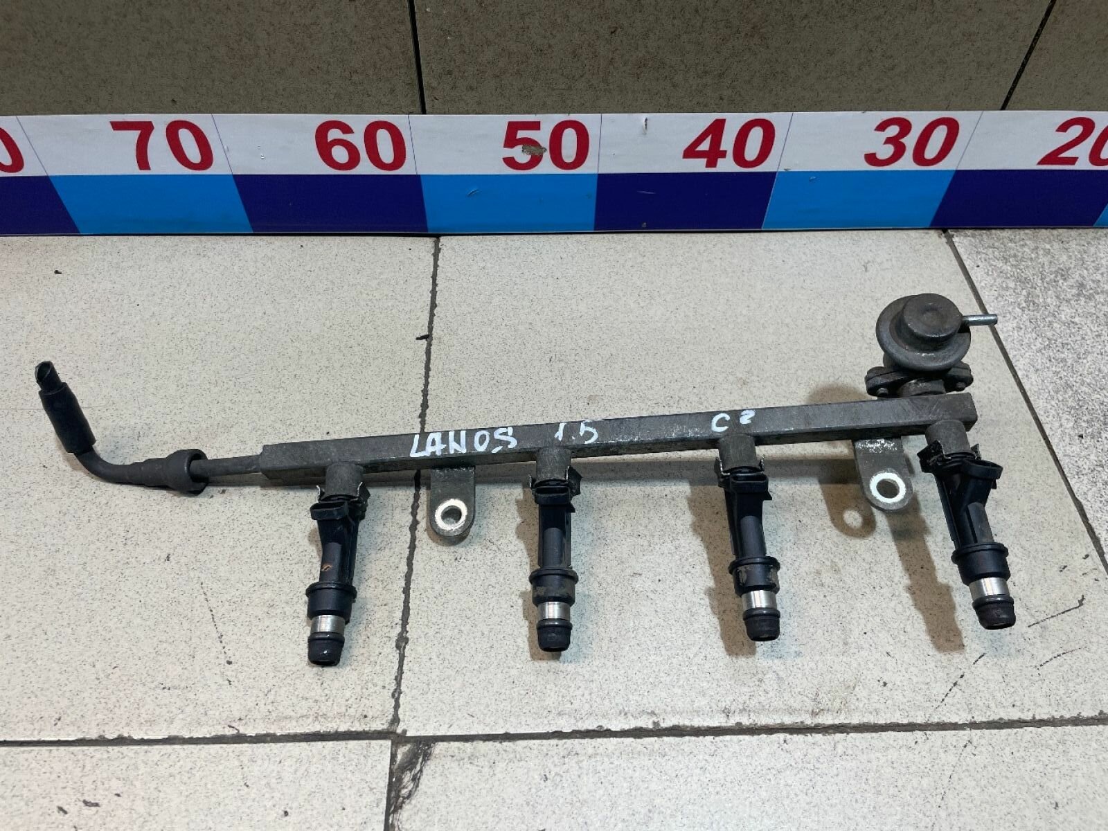 Форсунка топливная Chevrolet Lanos 96334808