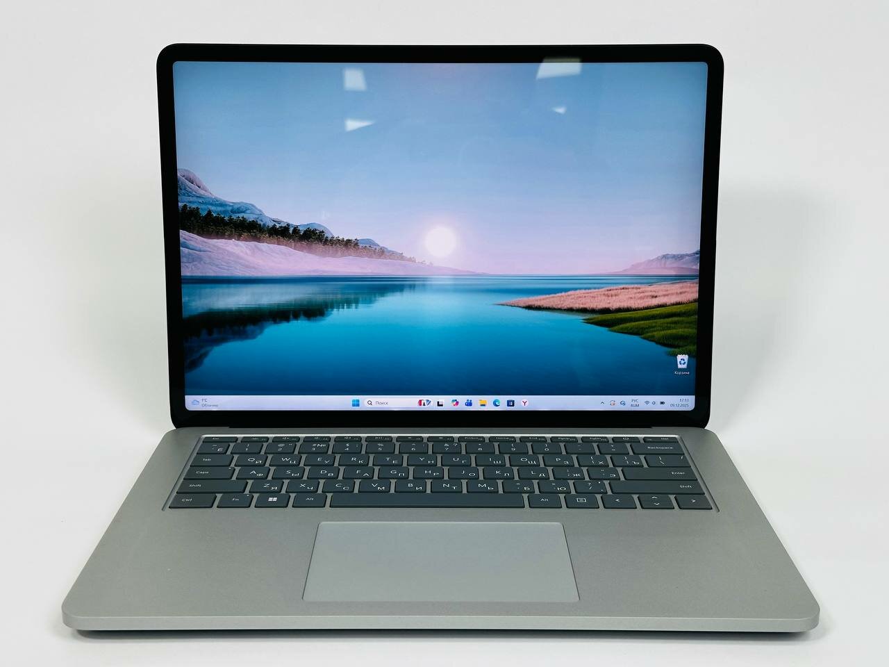 Microsoft Surface Laptop Studio i5-113500H Platinum, 16 RAM, 256 SSD, 2K Экран сенсор, Windows 11,