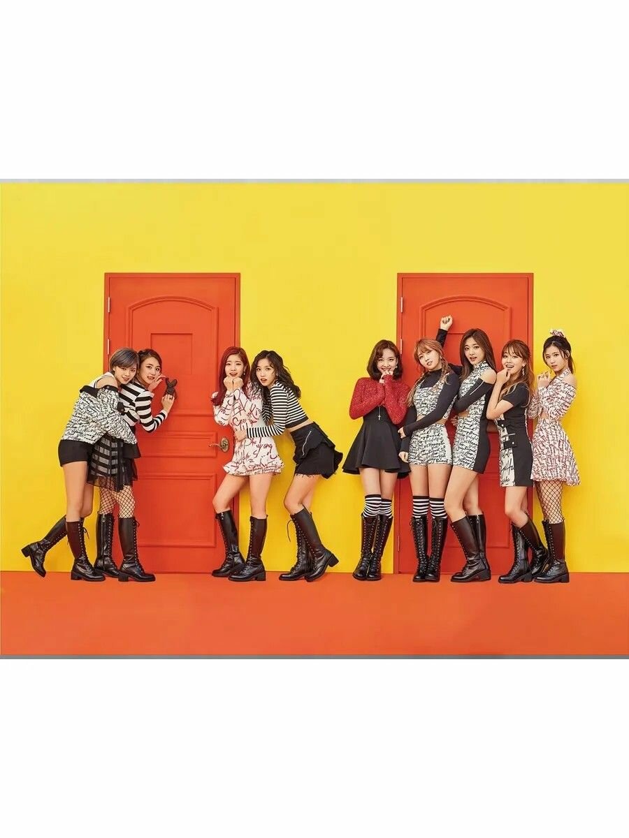 Постер Twice K-pop группа (40х50 см)