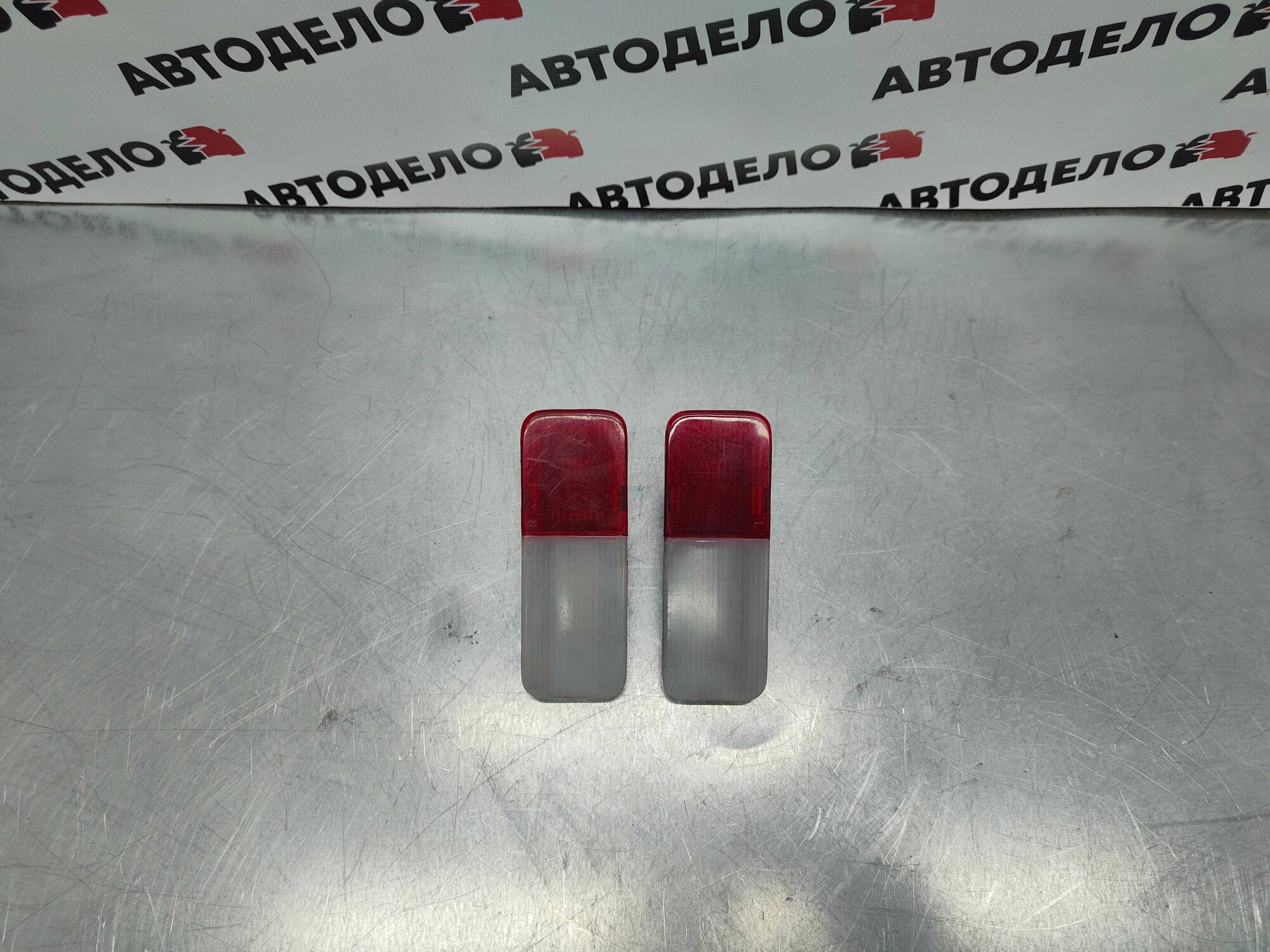 Фонарь обшивки Mazda Capella GV8W 1995 г.в