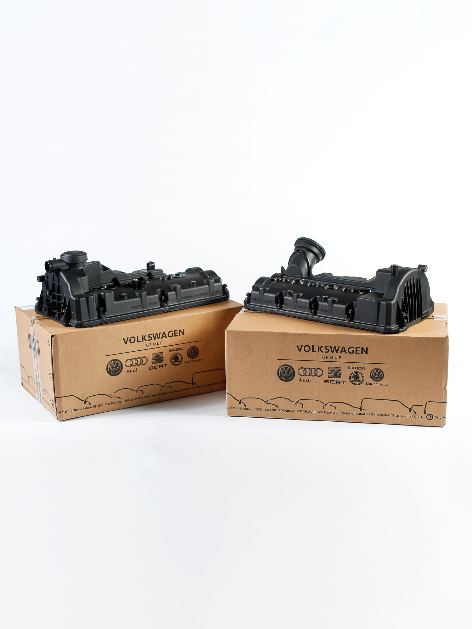 Комплект клапанных крышек VW 3.0 TDI CRCA