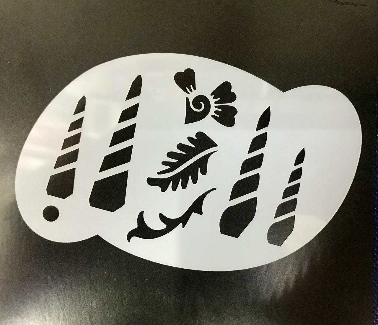 Трафарет для аквагрима и творчества LENA PANTERA "Рога Единорога", пластик