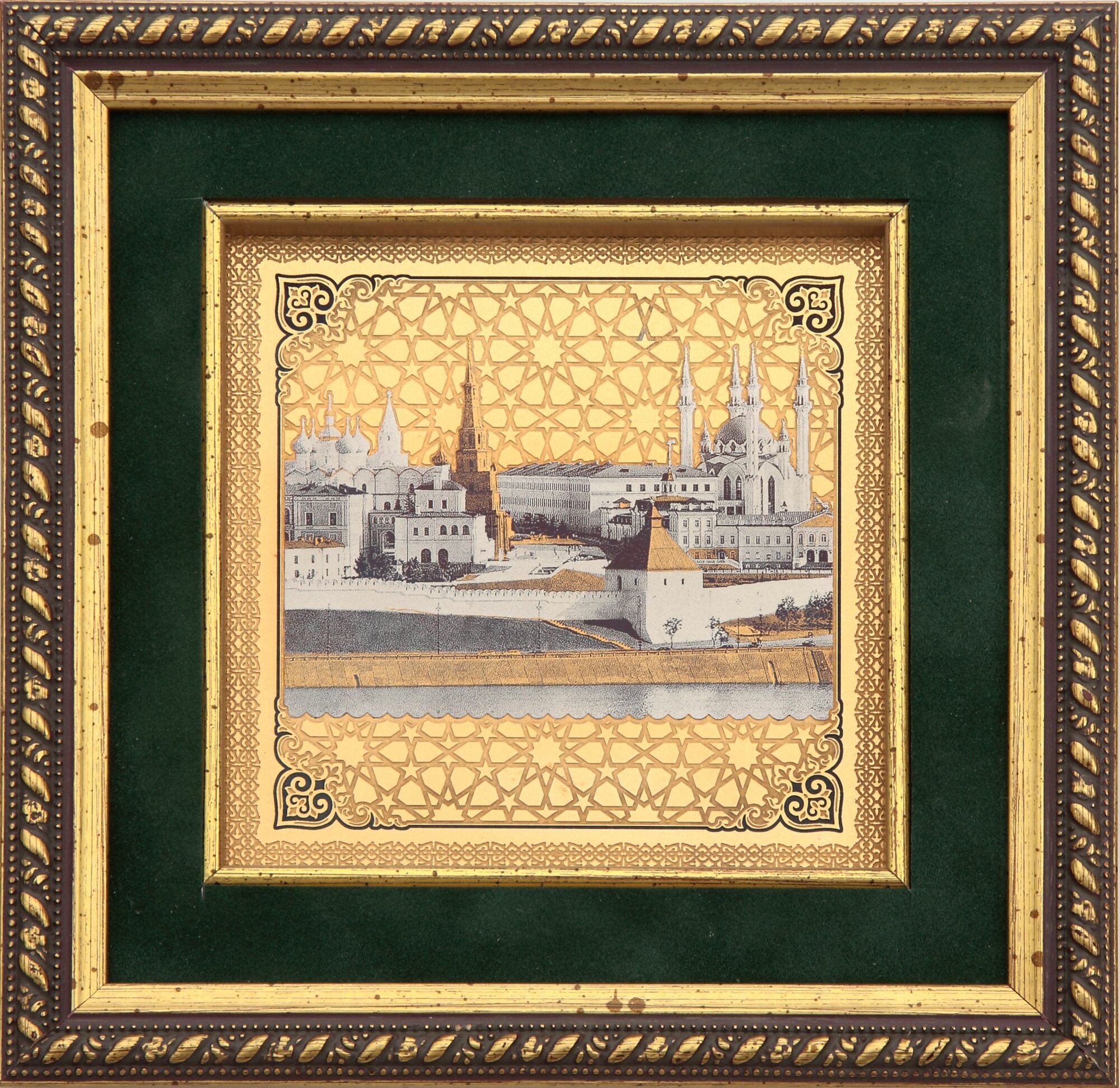 Панно "Казанский кремль", гравюра, в деревянной раме, 13,5x1,5 см