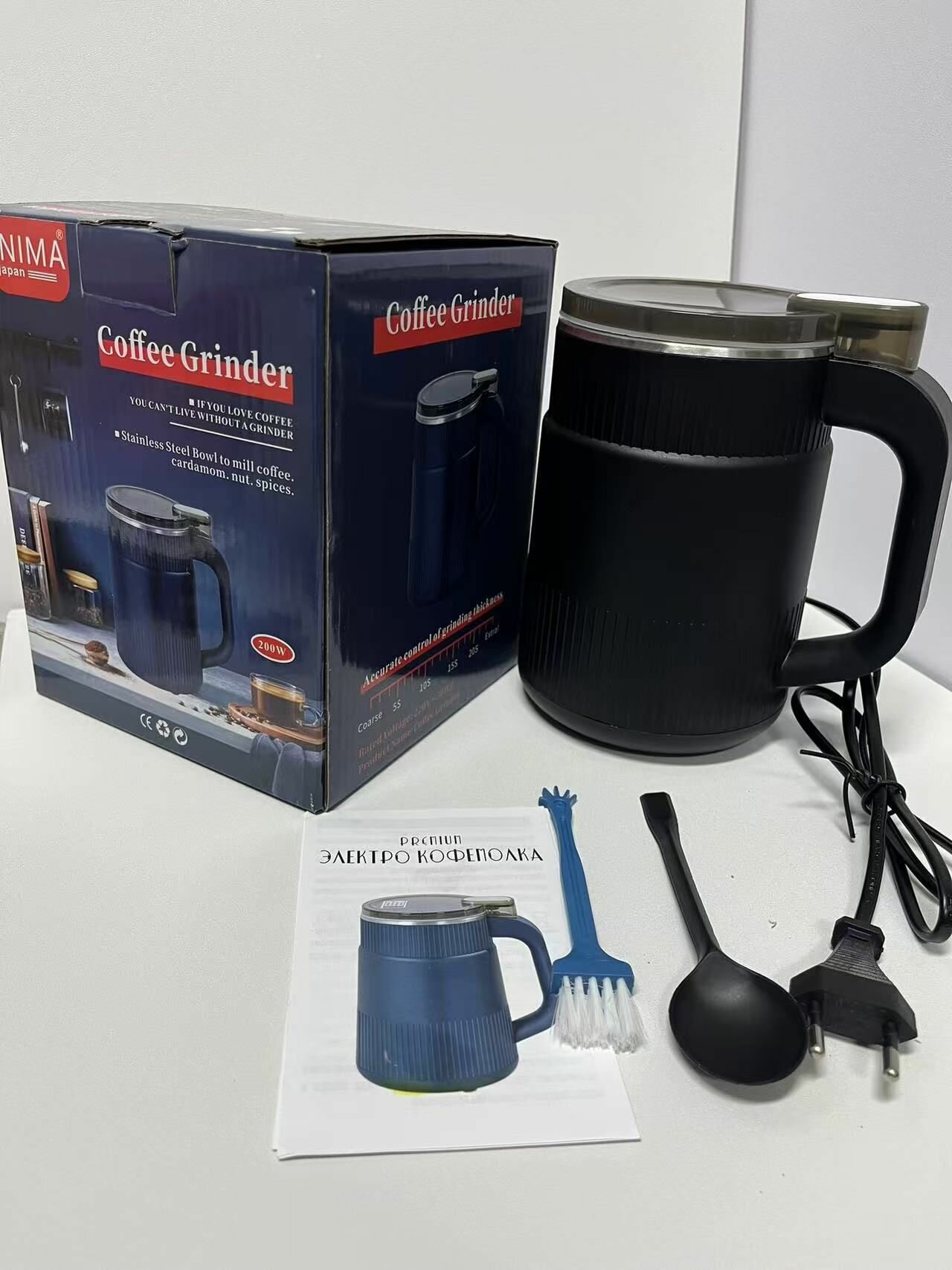 Мукомолка жерновая электрическая бытовая мини мельница - зернодробилка для помола муки из зерна, кукурузы