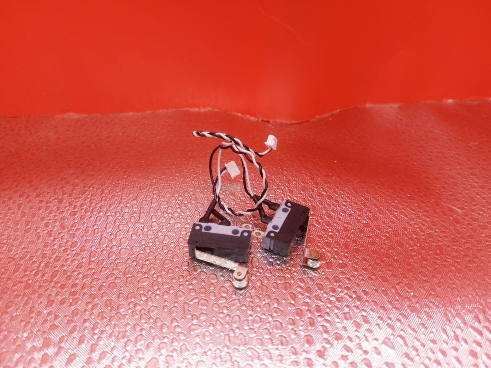 Упорный датчик / Датчик столкновения (2 шт.) для робот пылесоса Хiаоmi Robot Vacuum E5 (C108 / BHR7969EU)