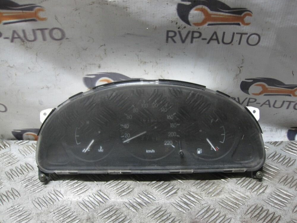 Панель приборов Chevrolet Lanos 1.5 2004-2010 96489044