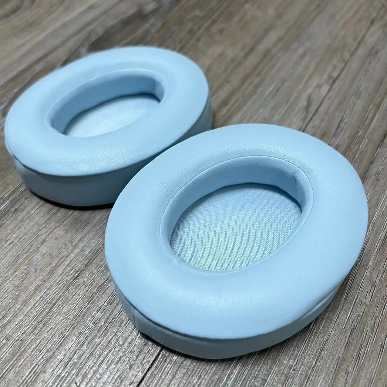 Кожаные амбушюры для Beats Studio 2/Studio 3 crystal blue