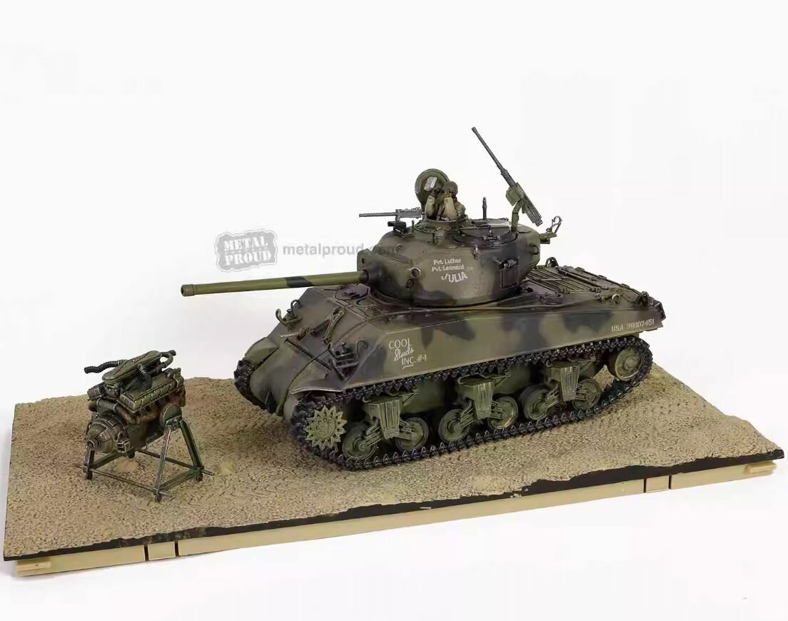FOV 1:32 M4A3 Sherman (76) "Black Panther" - готовая коллекционная модель танка из металла, длинная пушка