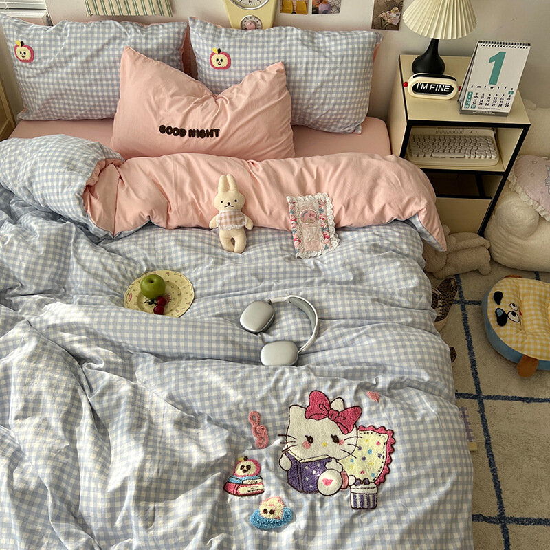 Комплект постельного белья из четырех предметов, вышитый на полотенце из хлопка класса А, новый стиль 2025 года, в горошек с рисунком из мультфильмов, простыня для учениц, пододеяльник, постельное белье,150*200cm