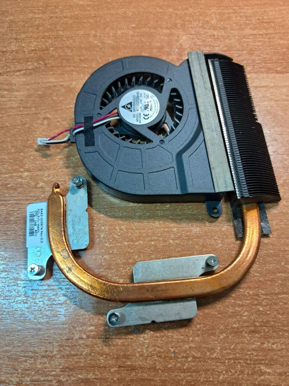 Система охлаждения в сборе с вентилятором Samsung RV515 [BA62-00587A] (Б/У)