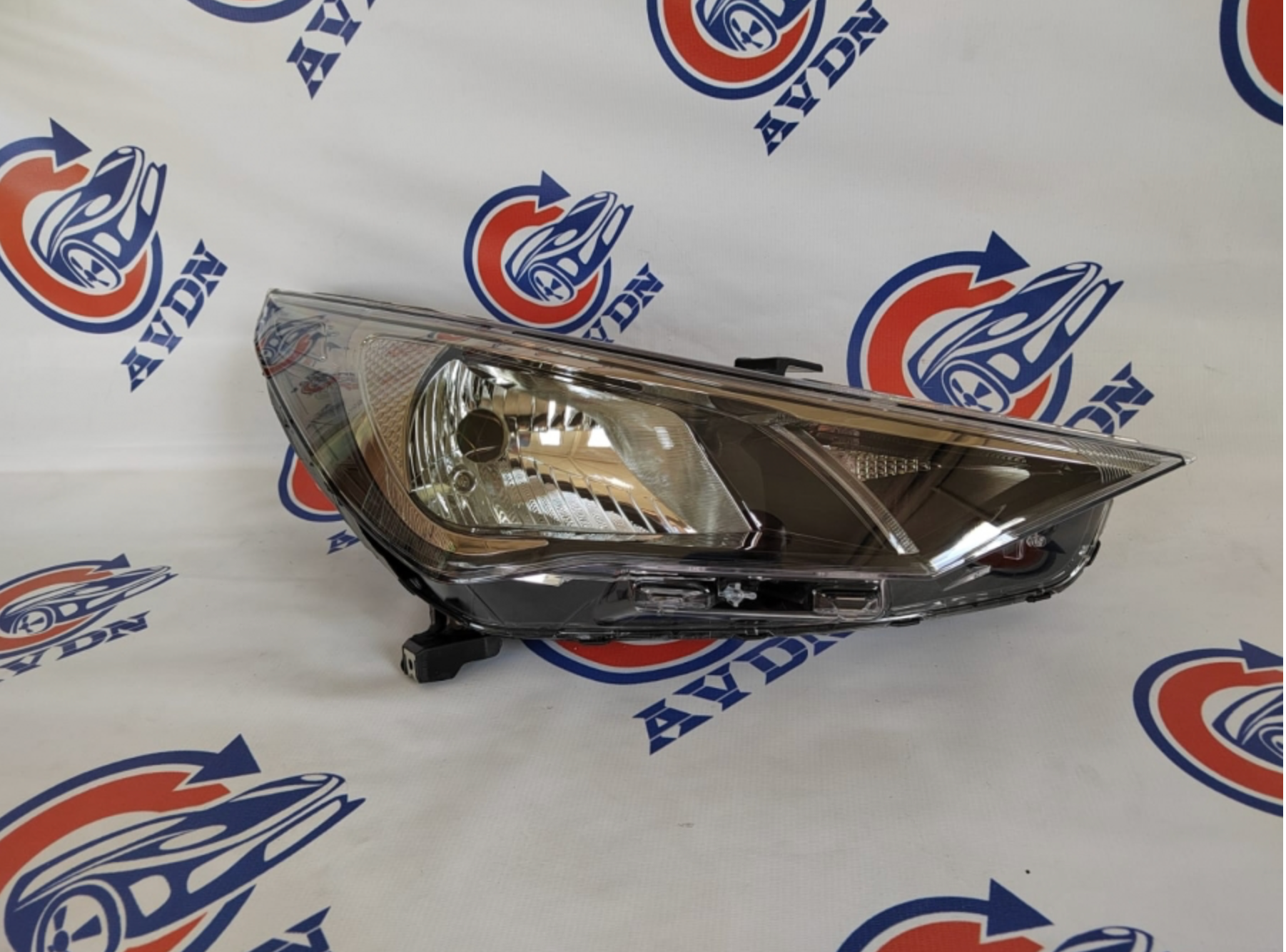 Фара правая HYUNDAI SOLARIS 2 2020-2025 рестайлинг с корректором производитель Jorden