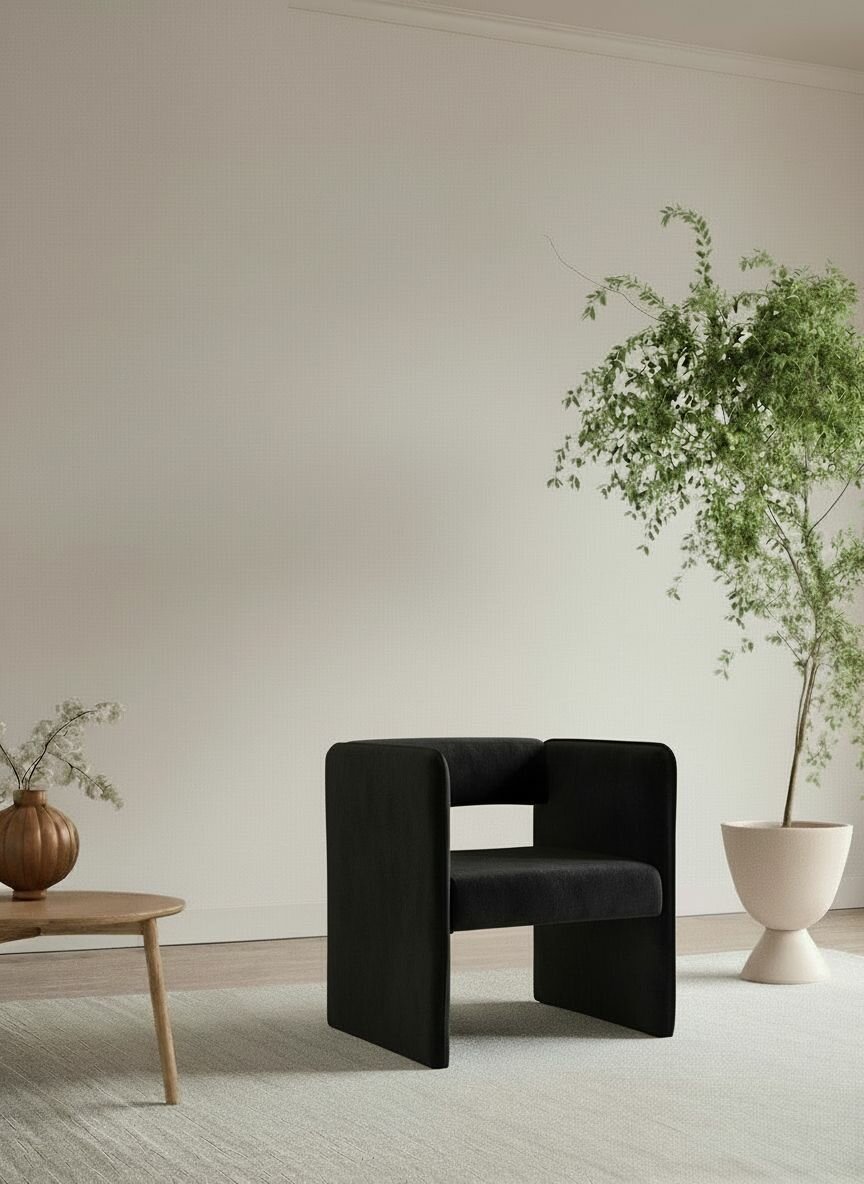 Кресло Меркурий с подлокотниками черный велюр в офис, дом, салон красоты, прихожую, гостиную, в зону ожидания.