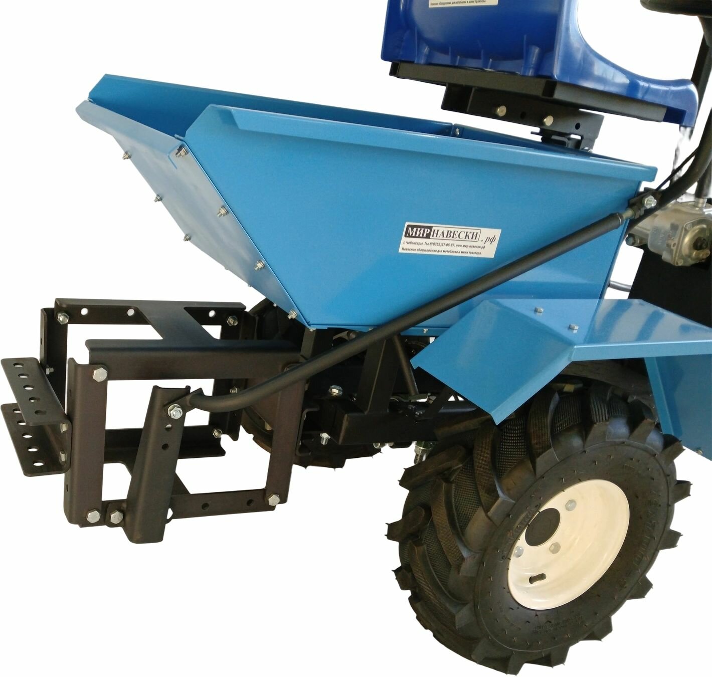 Навеска задняя на адаптер АМК-4х4 с кузовом