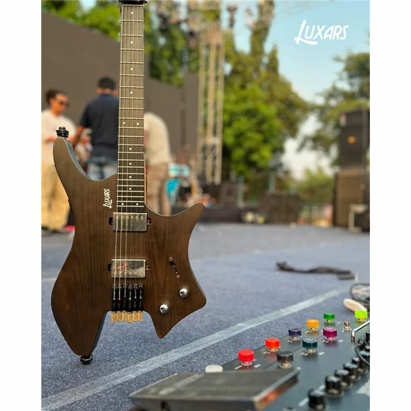 Luxars Электрогитара G62_дерево 6-струнная, корпус Красное дерево