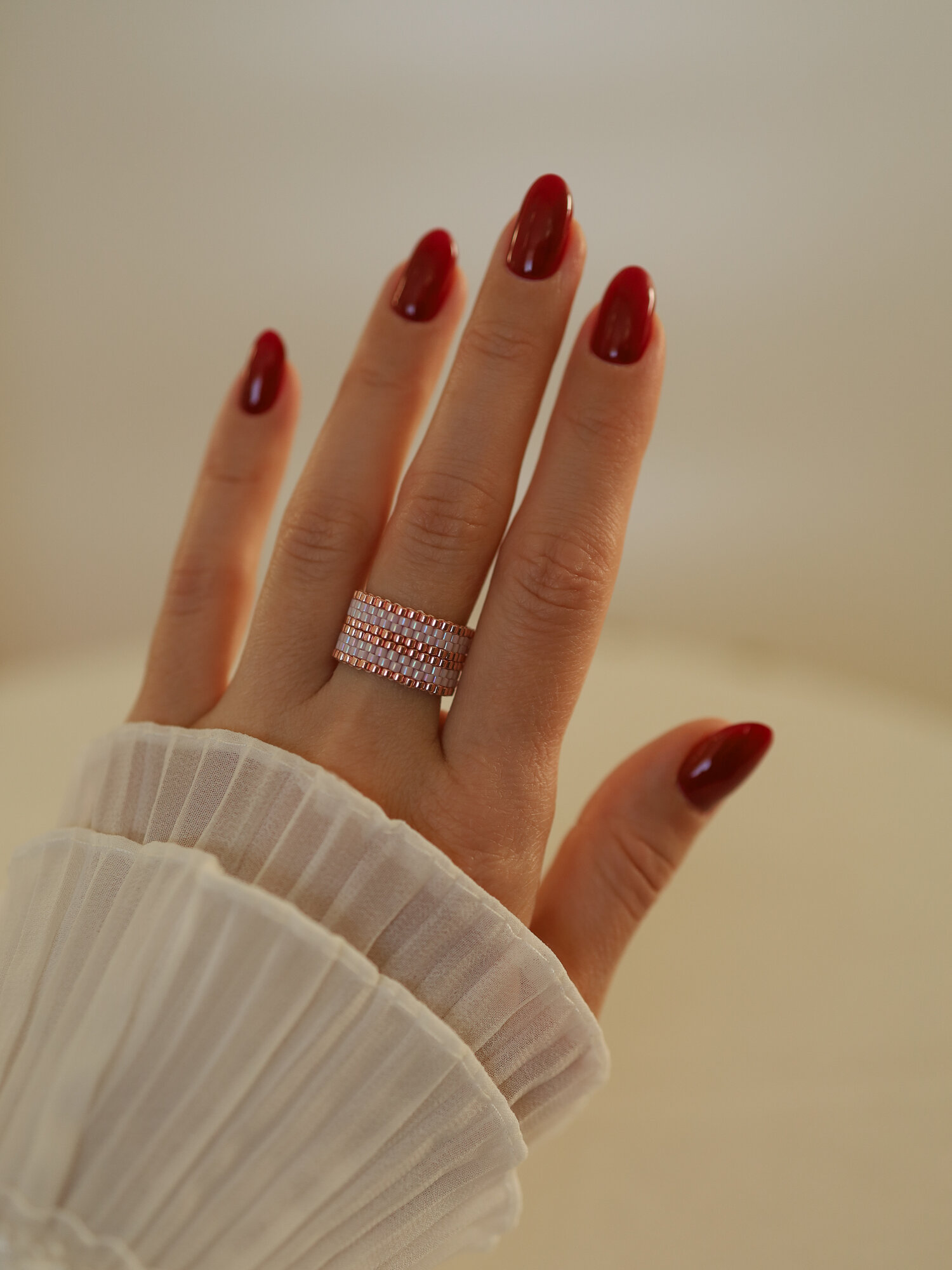 Кольцо плетеное, бисер