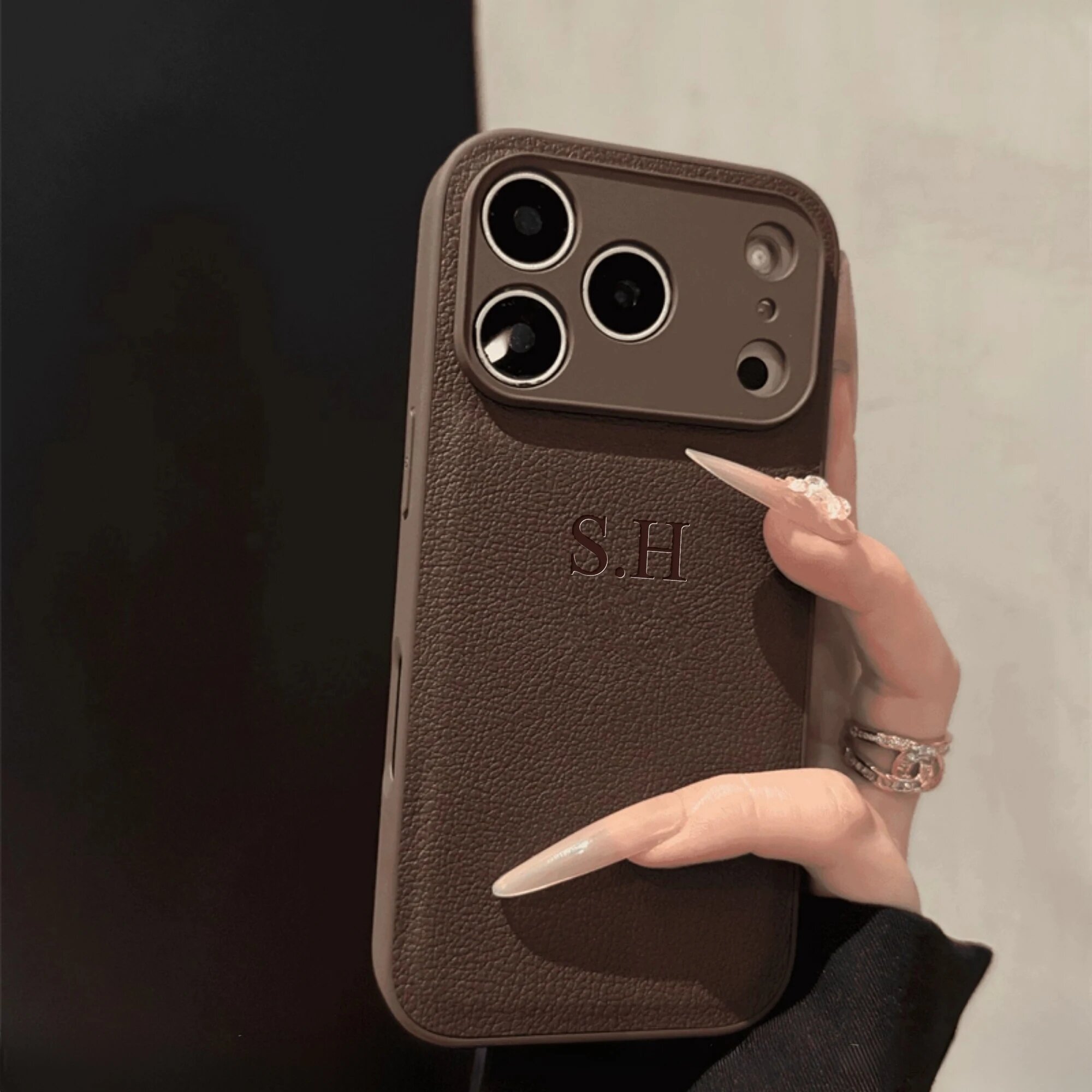 Персонализированный чехол для телефона из искусственной кожи с 3D тиснением из горячей фольги для iPhone 17, 16, 15, 14, 13, Pro Max Plus 17, Air, подарок «сделай сам» brown, For iPhone 17 Pro