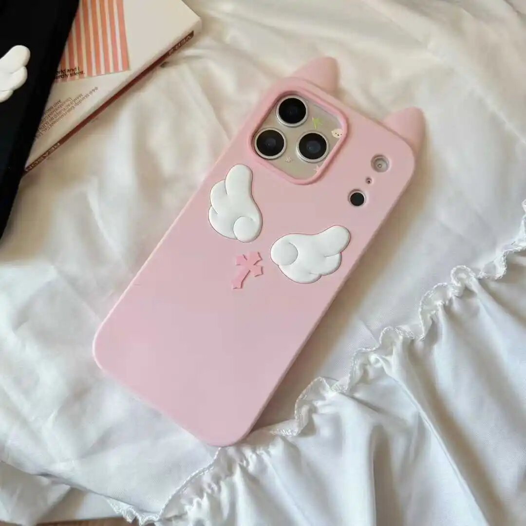 Розовый чехол для iPhone 16 с ушками ангела