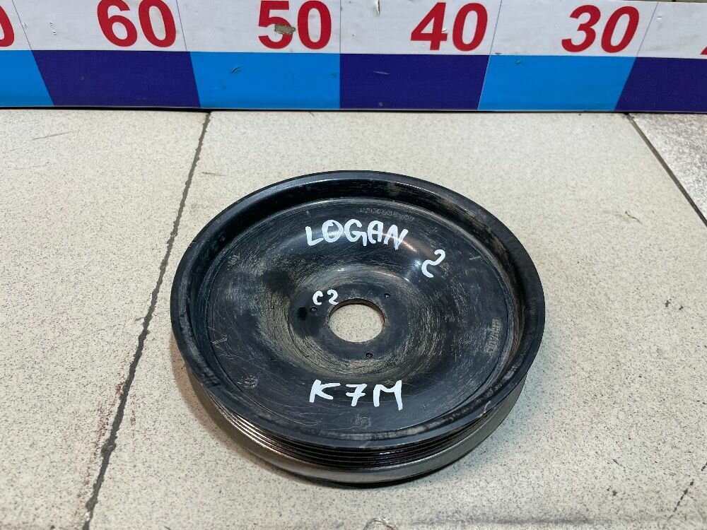 Шкив коленвала Renault Logan 8200936808