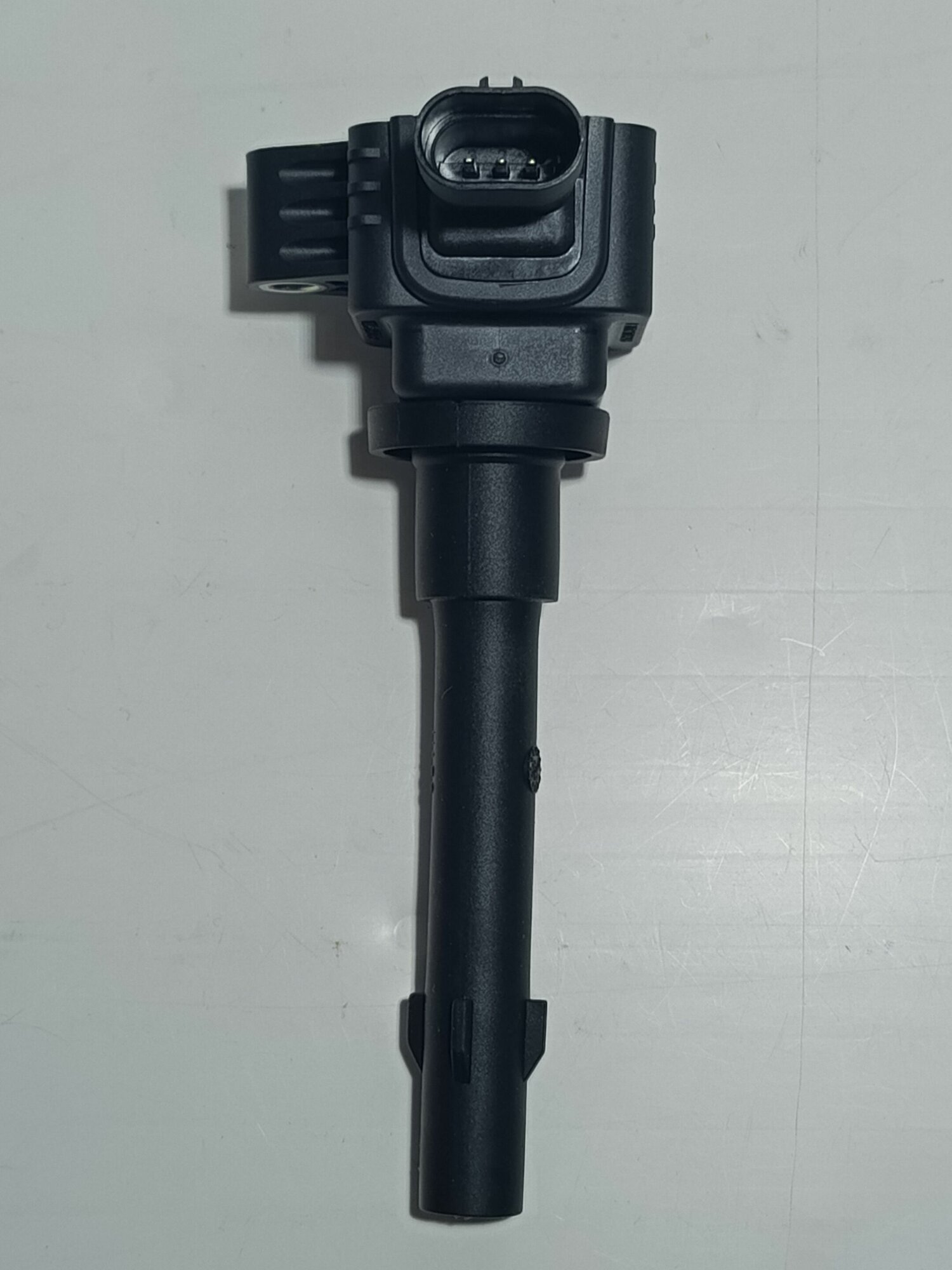 Катушка зажигания JAC J7 [1.5 16V 6MT лифтбэк Turbo] 1026090GH030