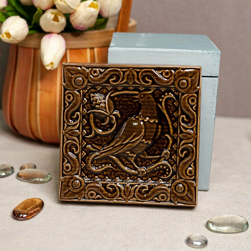 Изразец Соловей одноцветный коричневый