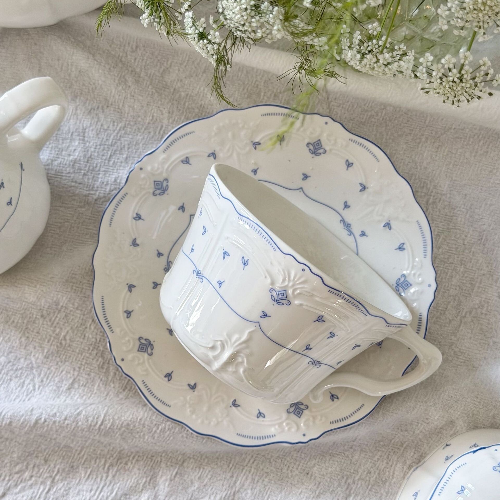 Чайная пара "Aina", чашка 250 мл + блюдце 15 см, голубой узор