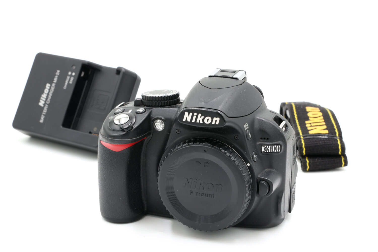 Зеркальный фотоаппарат Nikon D3100 Body