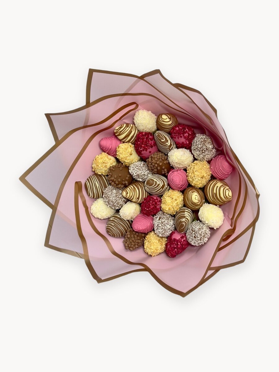 Премиум букет из клубники в бельгийском шоколаде 36 шт в подарочной упаковке