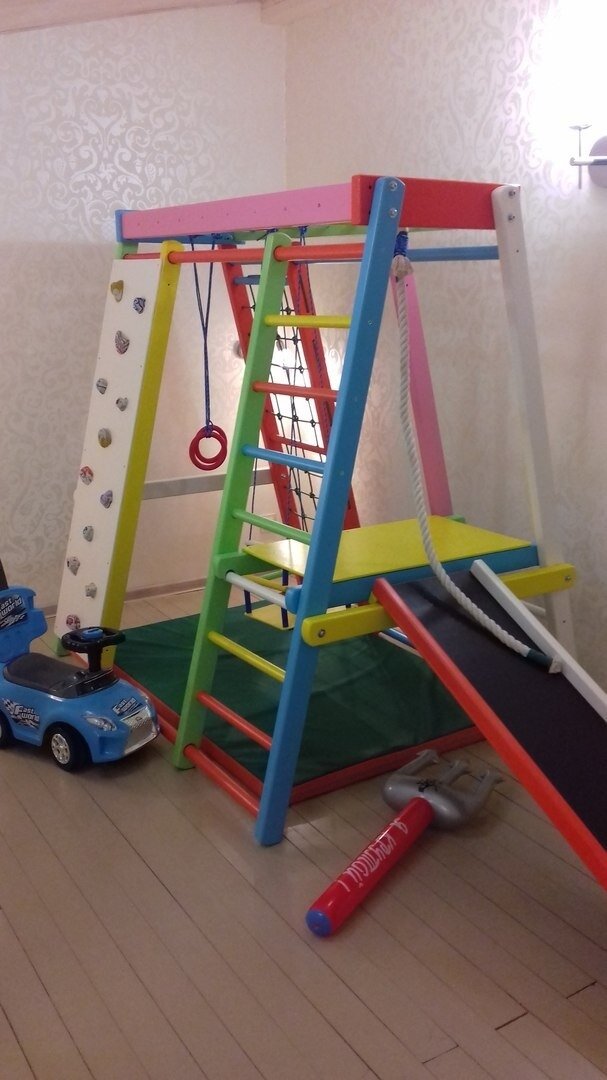 Детский спортивный комплекс Богатырь Акварель деревянный с качелями для дома