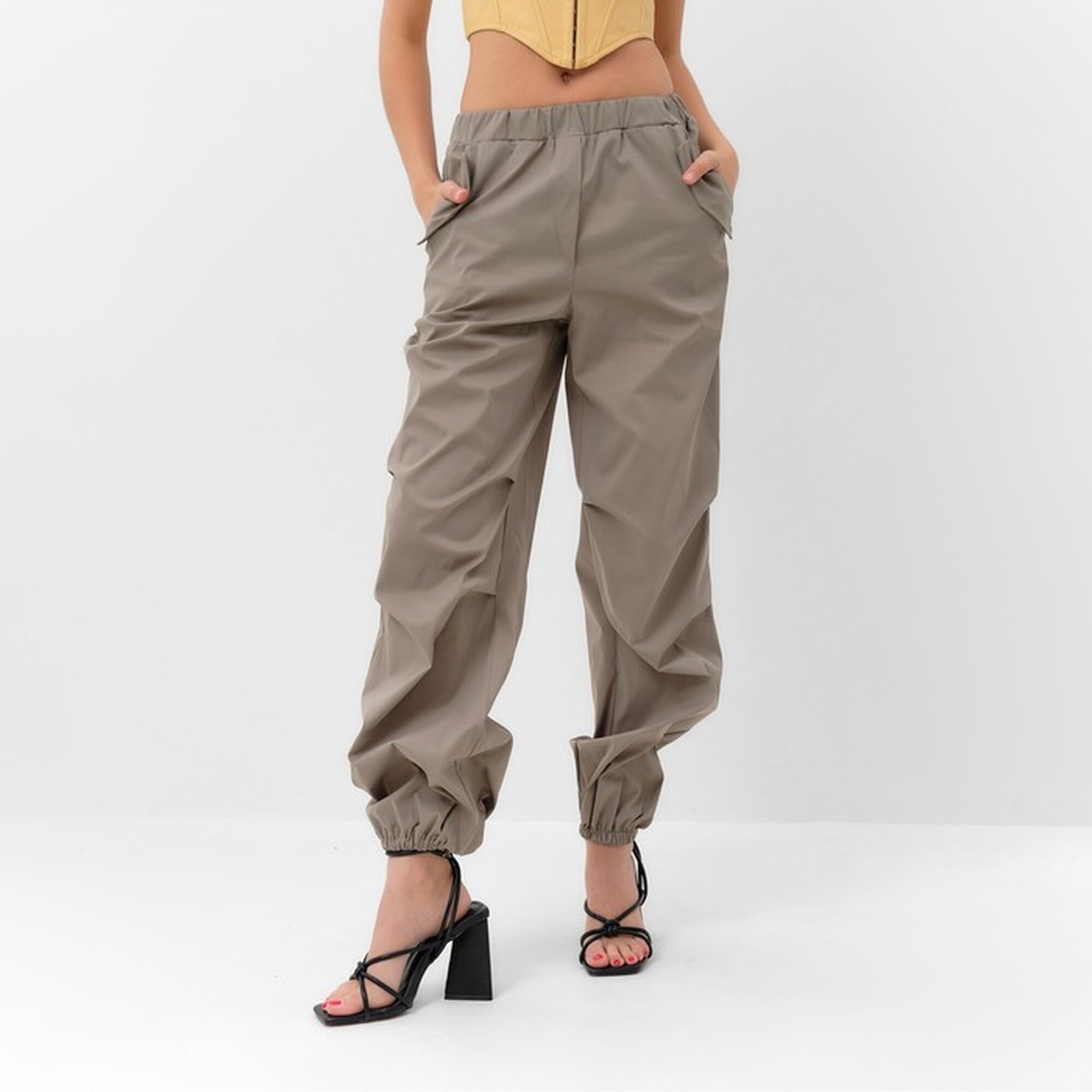 Брюки джоггеры