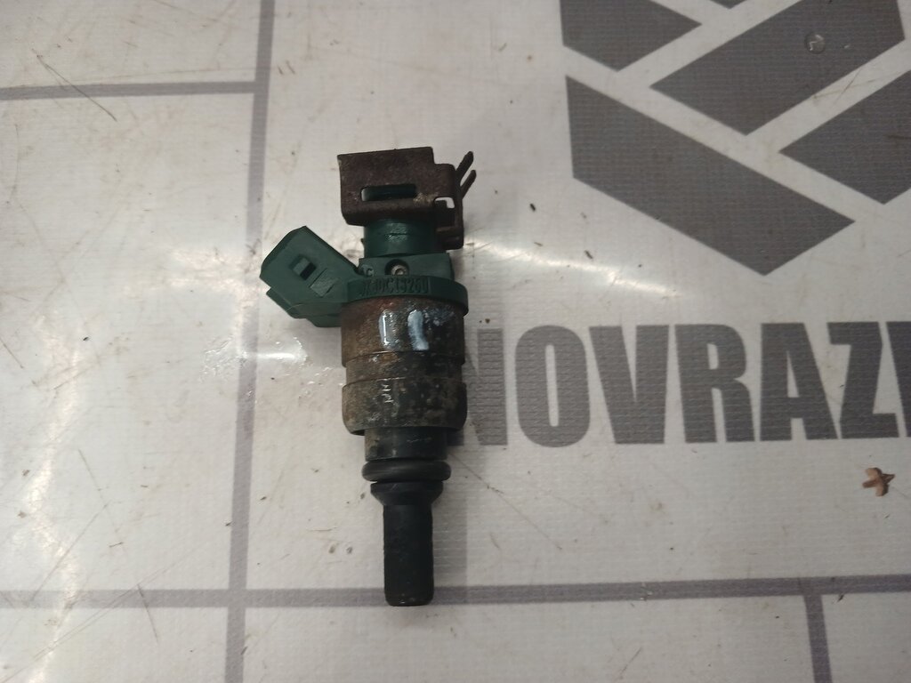 Форсунка инжекторная Kia RIO 1 2000-2004