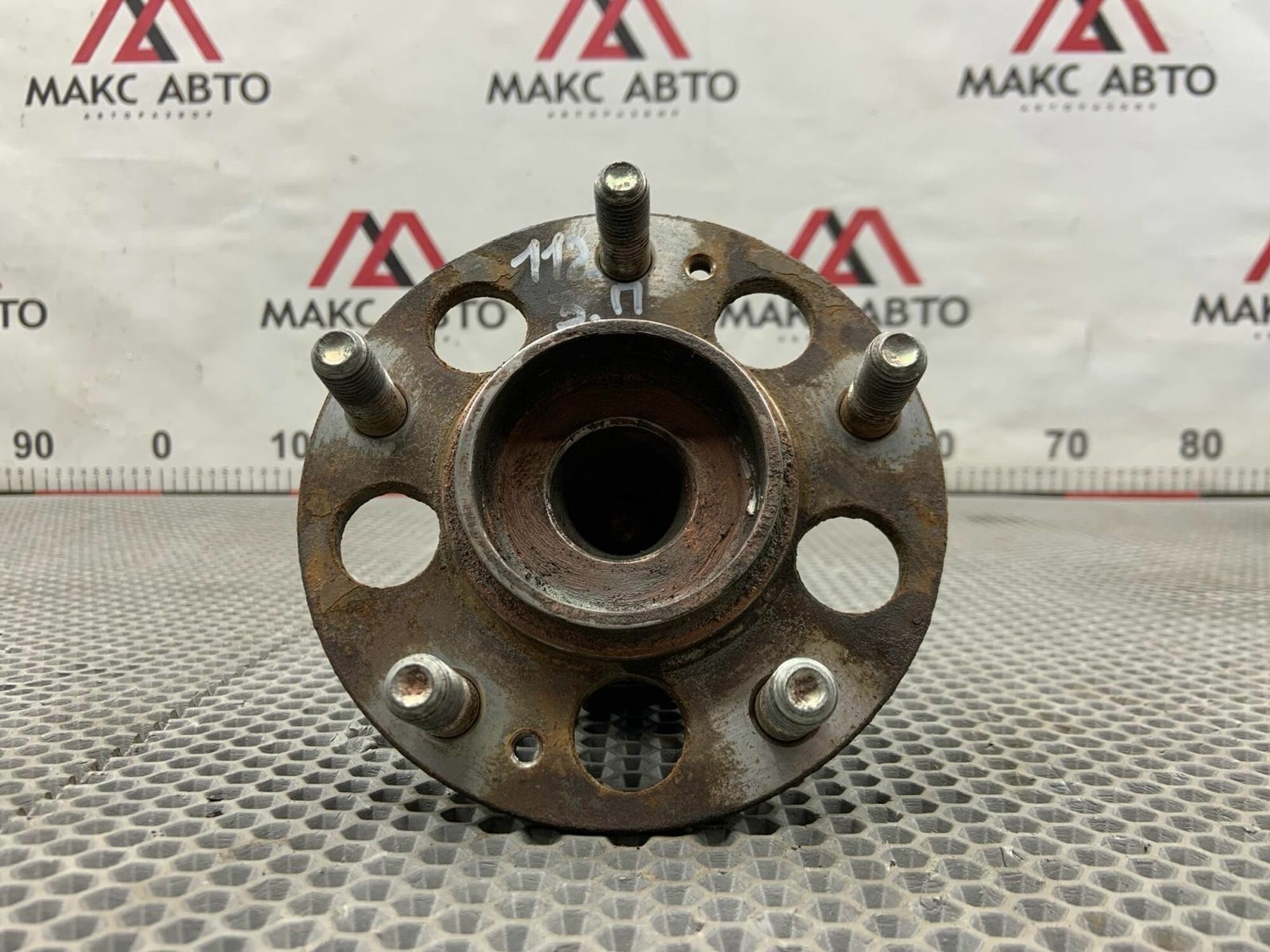 Б/У Ступица (подшипник)