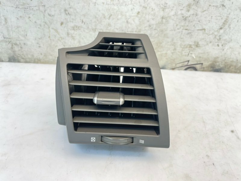 Б/У дефлектор отопителя Toyota Camry 2008 ACV40 2AZ-FE Лев. 60110 TOYOTA арт. 5565033161E0