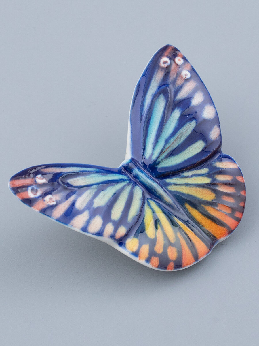 Фарфоровая скульптура Бабочка маленького размера, синяя, Императорский фарфоровый завод