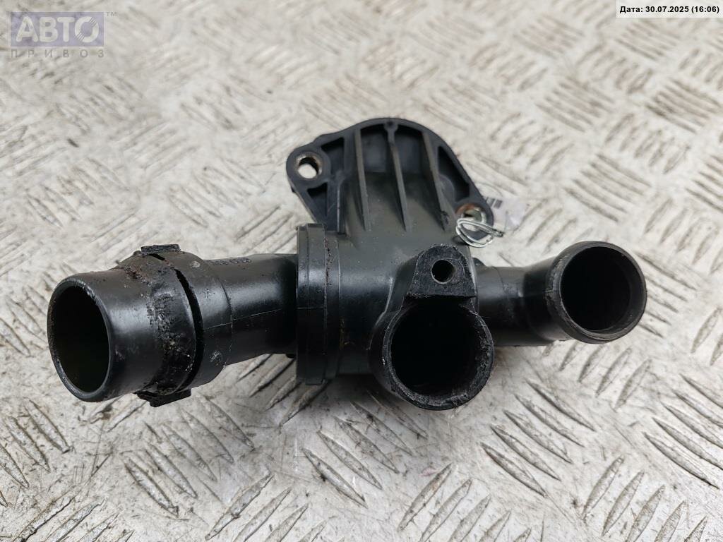 Корпус термостата Audi A6 C6 (2004-2011)