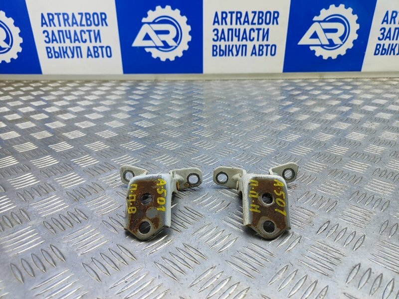 Б/У Петля двери передней правой Mazda Mazda 3 BK / Мазда Мазда 3 BK 2.0 LF 150 Л.С. седан 2004