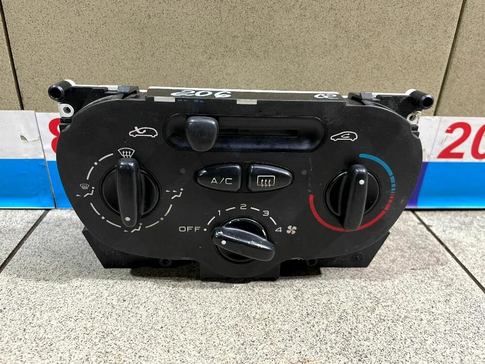 Блок управления отопителем Peugeot 206 6451EJ