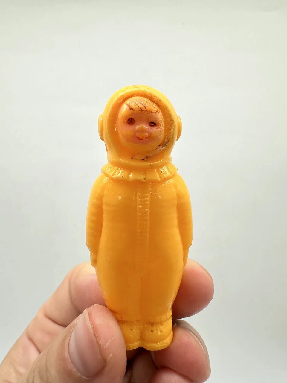 Игрушка Космонавт ссср 70 годы редкий