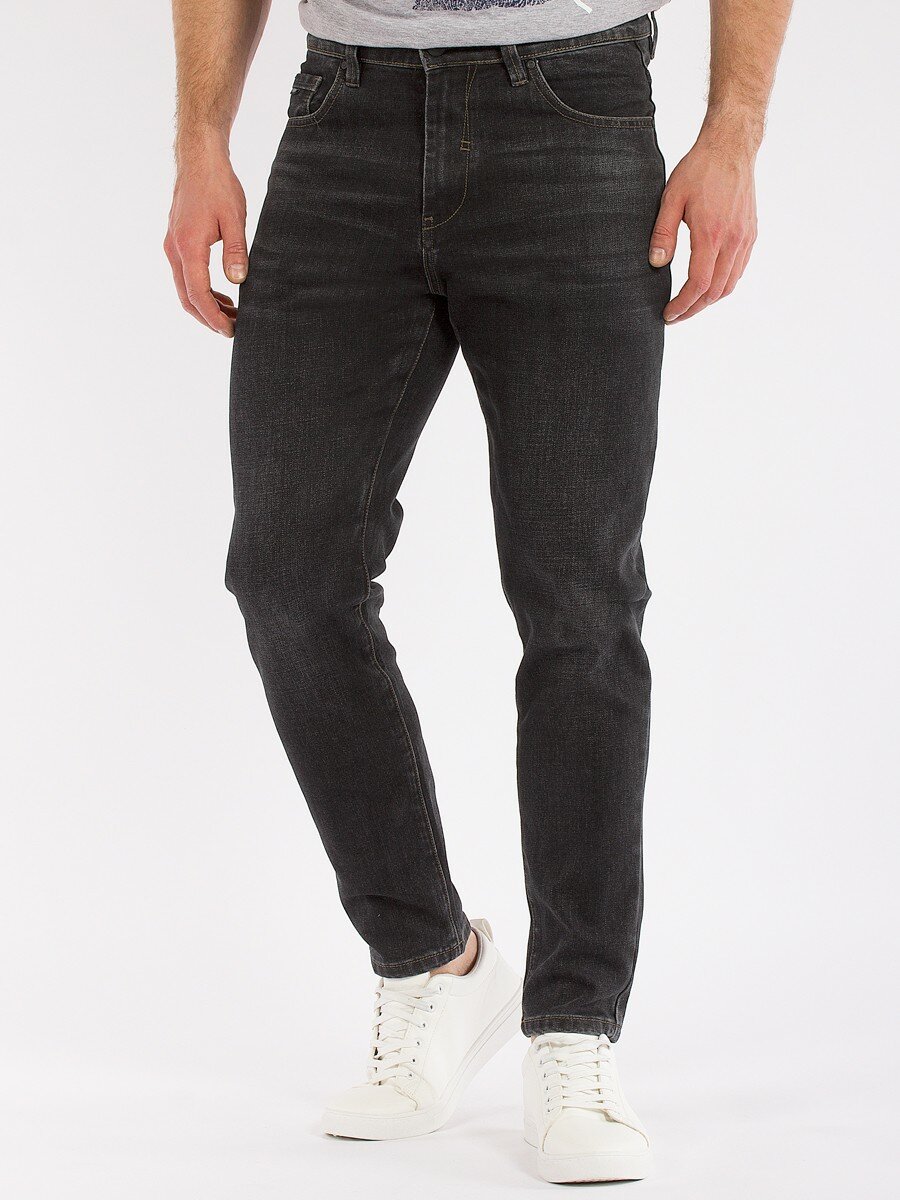 Джинсы бананы 