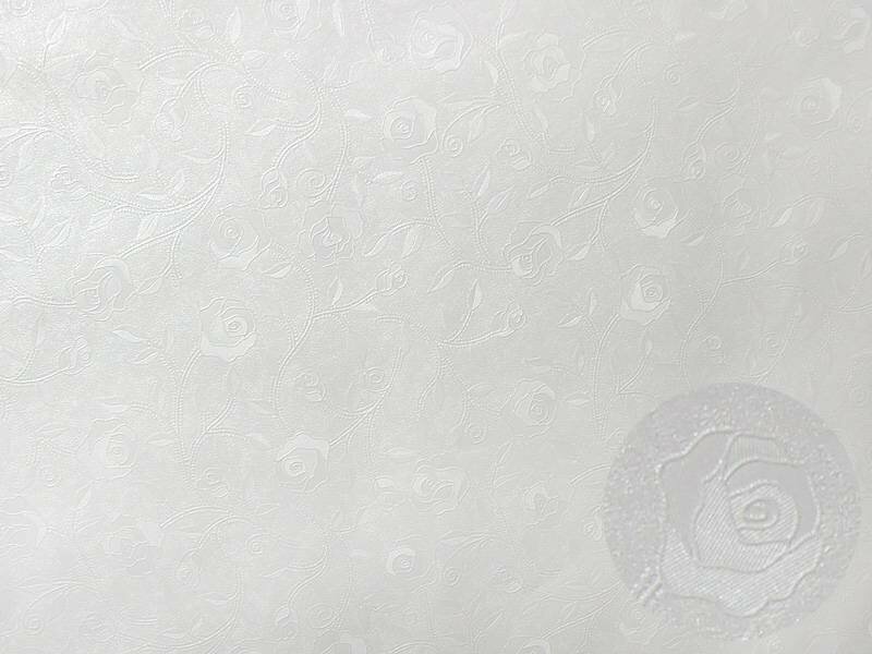 Клеенка столовая 140х2000см, белая, рельефный узор роз, нетканая основа