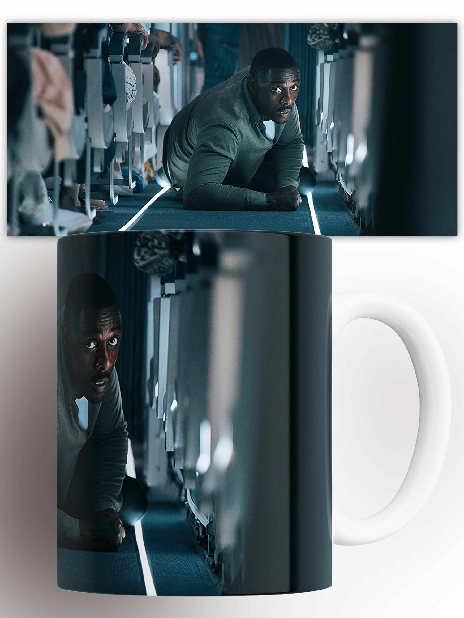 Кружка сериал Захваченный рейс Hijack Сэм Нильсон 330 мл