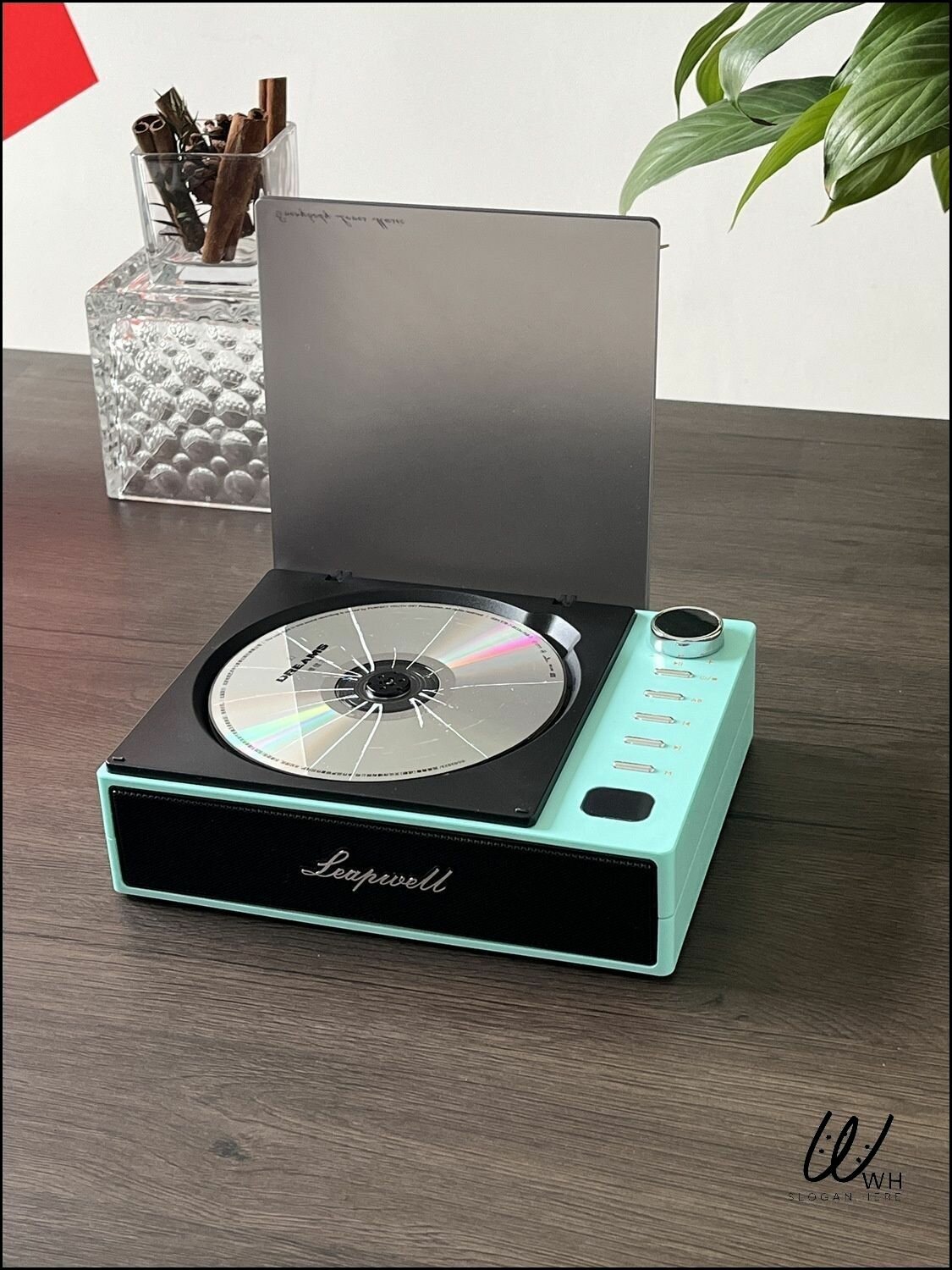 Портативный CD проигрыватель плеер с пультом управления Радио, CD, USB, MP3, Bluetooth, SD карта, AUX