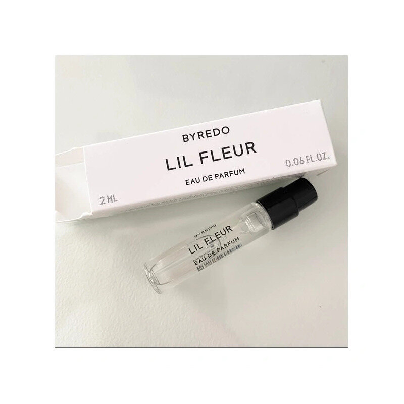 Парфюмерная вода Byredo Lil Fleur миниатюра 2 мл / Пробник духов Байредо Лили Флер / Маленький цветок