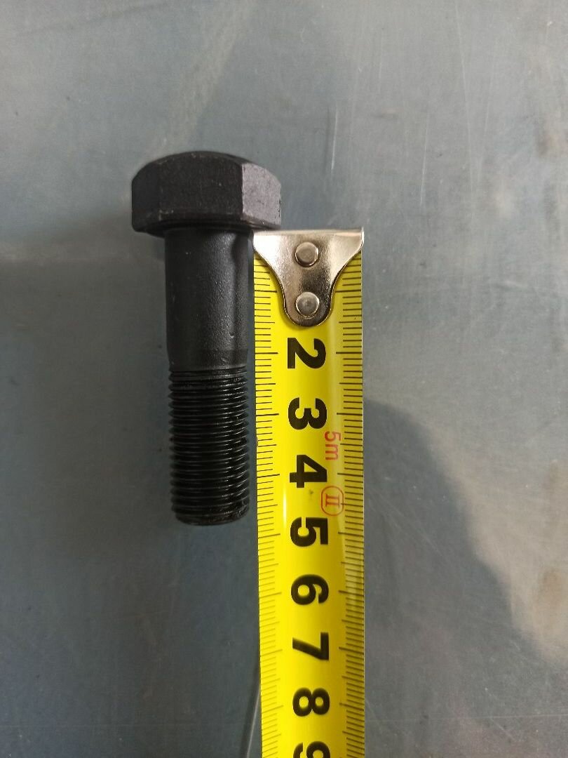 Болт башмачный ZMG ZU-671448, с гайкой, для экскаватора, бульдозера, колесного трактора