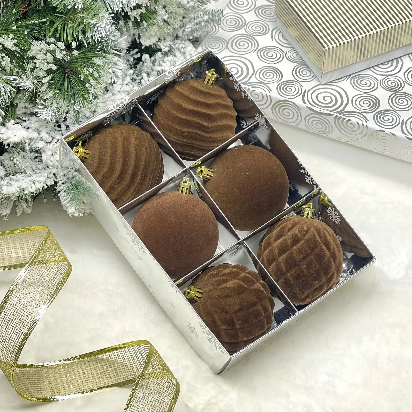 Набор шаров VELOUR «Стильная зима» 8 см (набор 6 шт), Шоколад, пластик, для елки и декорирования