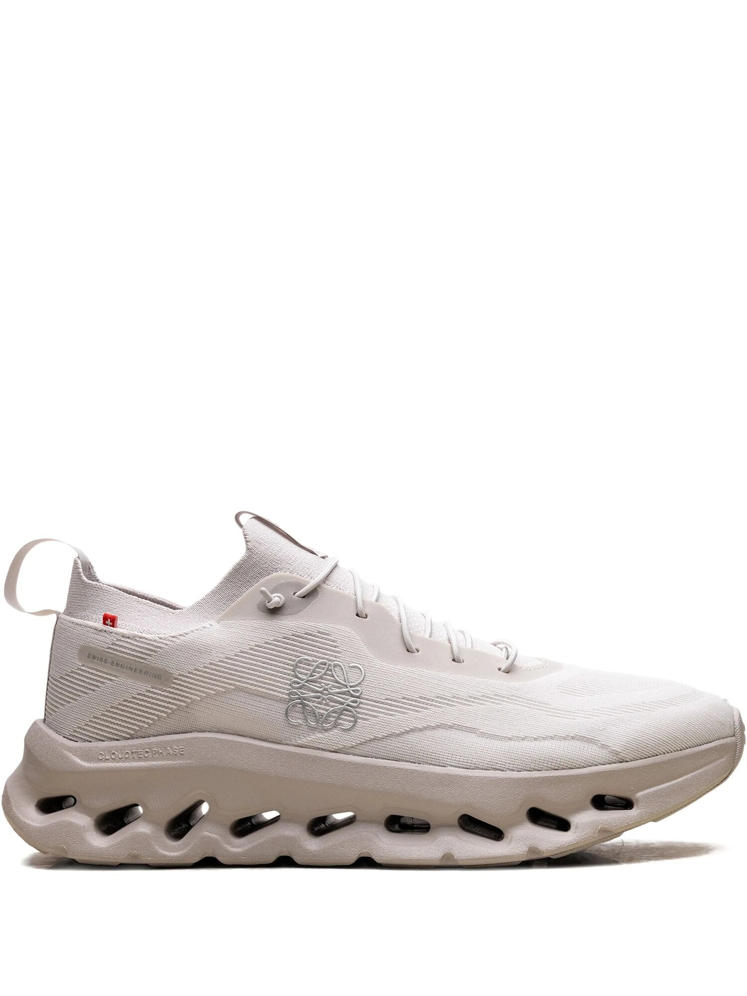 Кроссовки Cloudtilt Loewe
