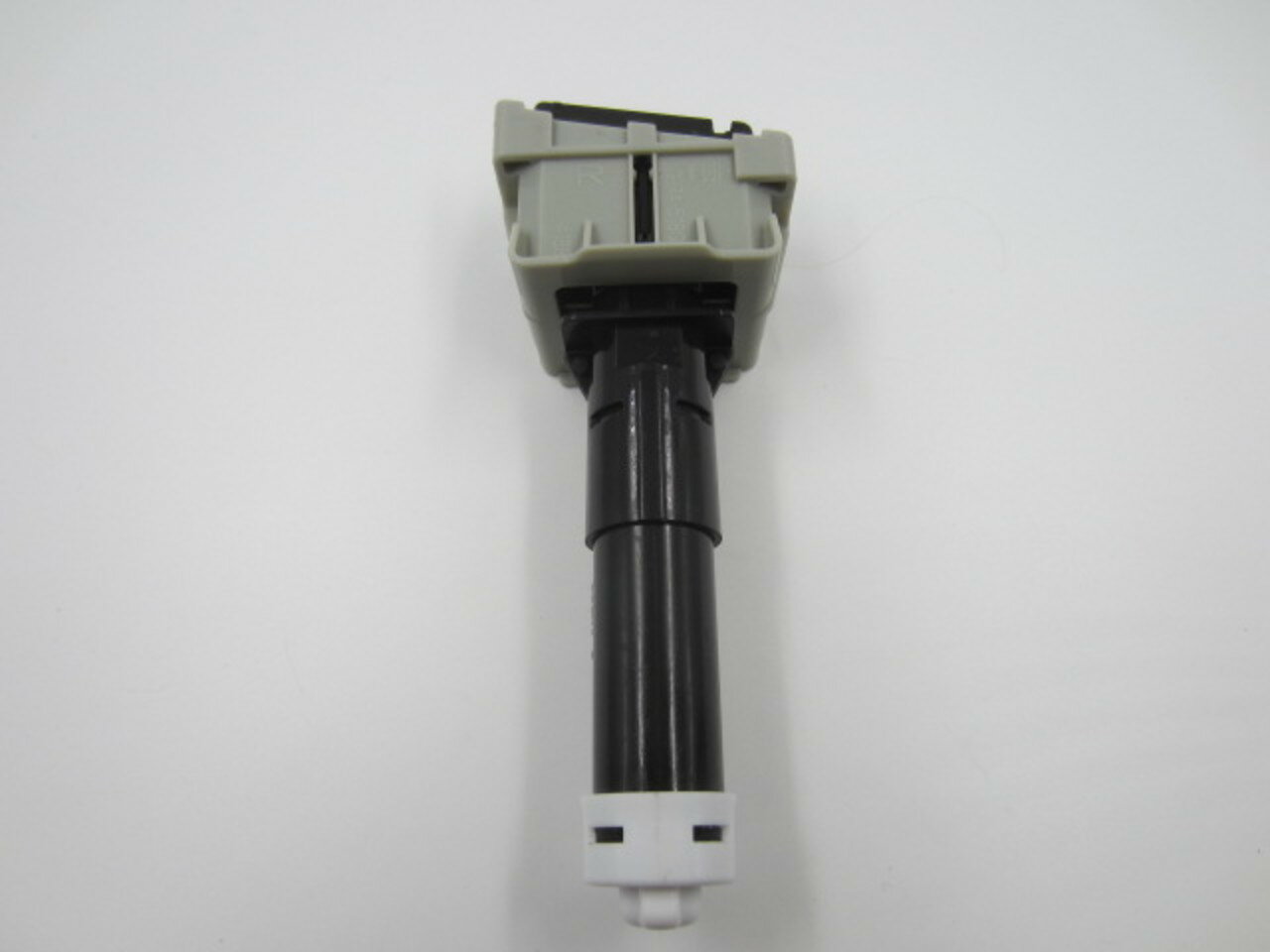 Форсунка омывателя фары правая совместима с Mazda 6 GJ/GL 2013-2015 GHR45182X